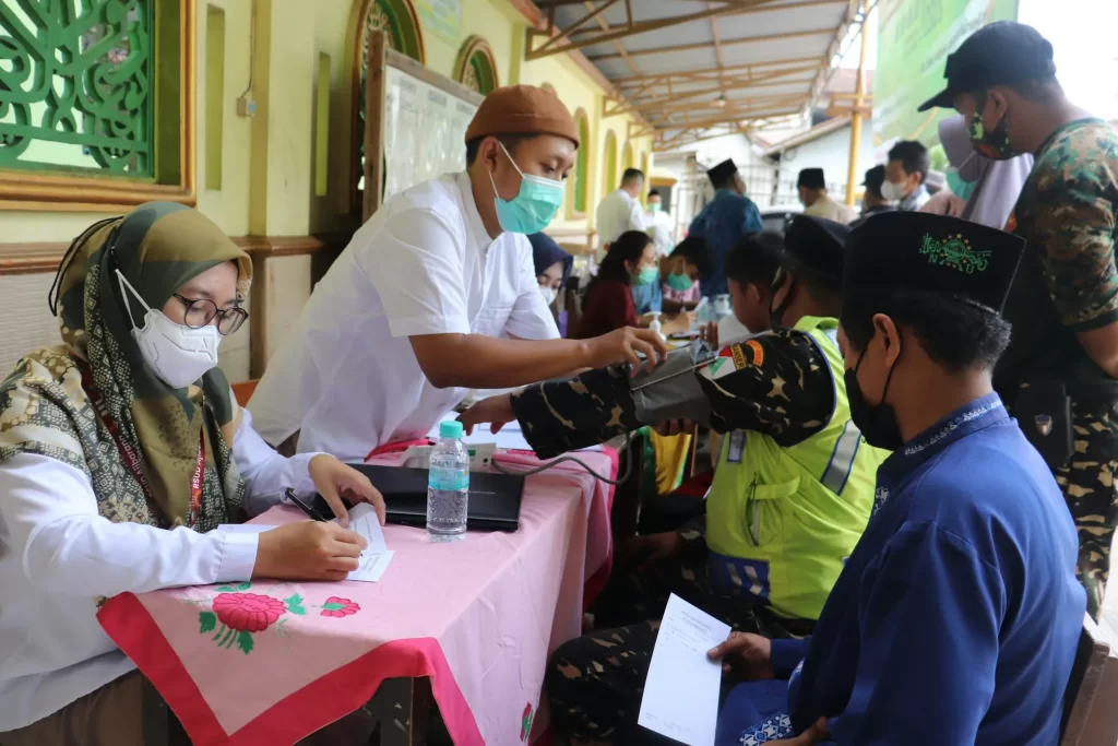 Addressing Healthcare Gaps in Small Communities: Dr. Sudesh Banaji’s ...